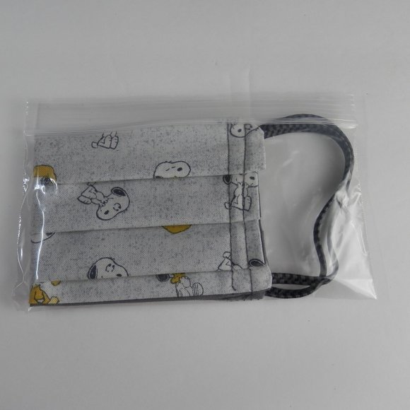 Hand Crafted | Accessories | Snoopy Adult Cloth Reusable Reversible ...